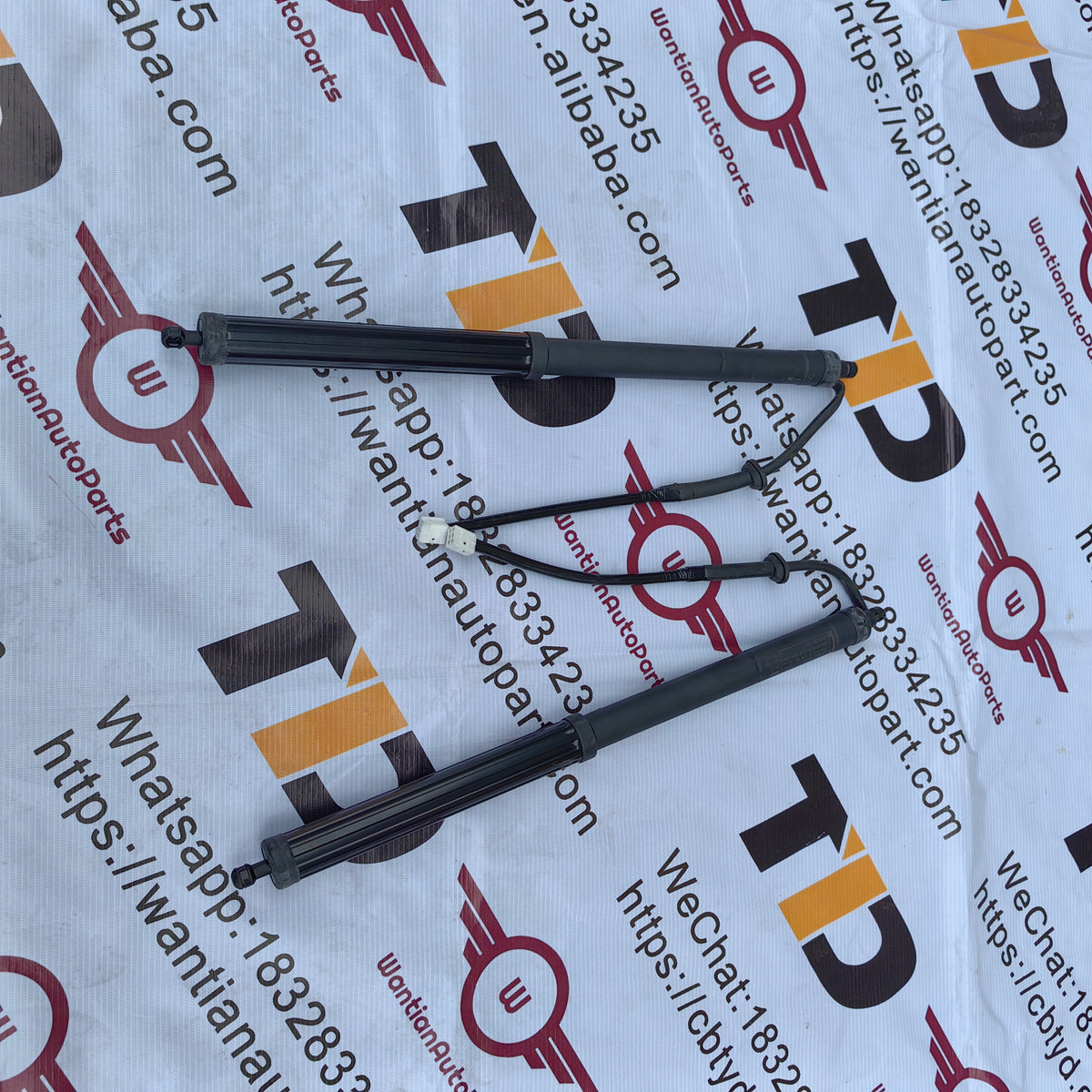 68920-0R020 68910-0R030 Lift Cylinder for toyota rav4 68920-0R020 6891 ...