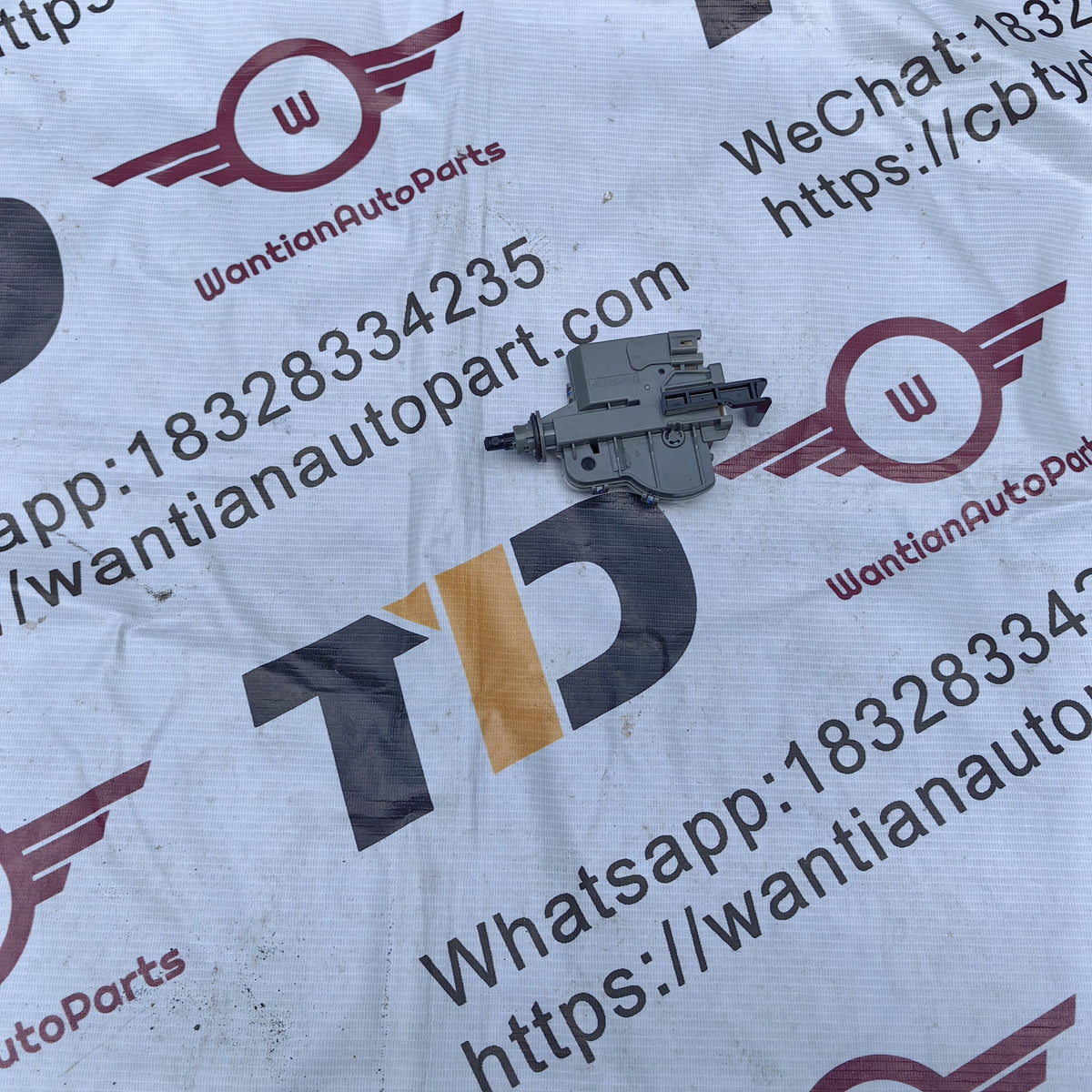 77030-0R010 Lock Actuator For Toyota Highlander 77030-0R010 ...