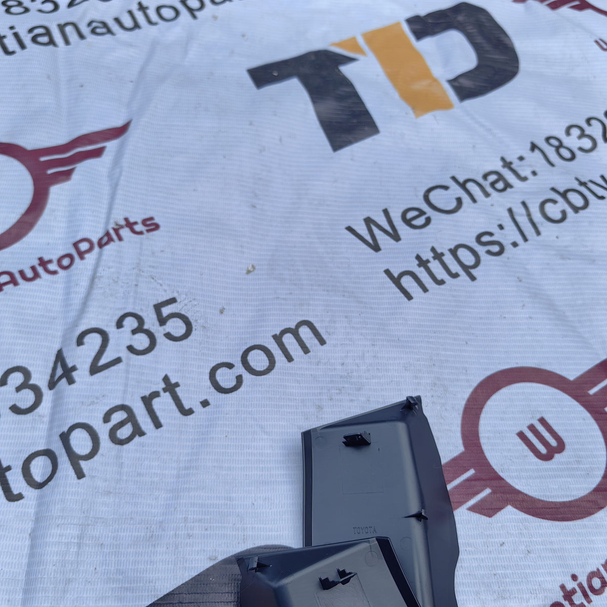 81498-06010 81497-06010 Tail Light Cover for Toyota Camry 81498-06010 ...