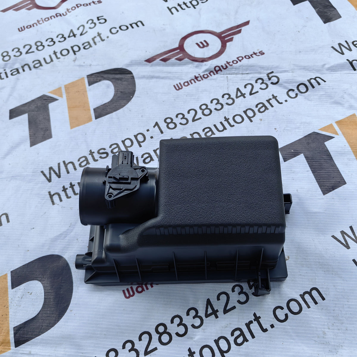 17705-F2090 Air Cleaner Cover For Toyota Corolla SE 17705-F2090 ...