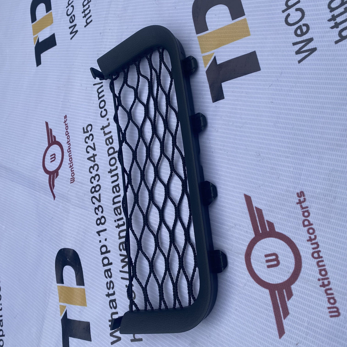 64230-0R020-C0 Interior Quarter Panel Trim Panel Insert For Toyota RAV ...