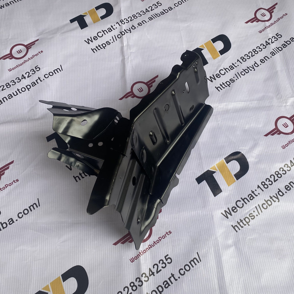 57024-06010 57023-06010 Rail Extension For Toyota avalon 57024-06010 5 ...