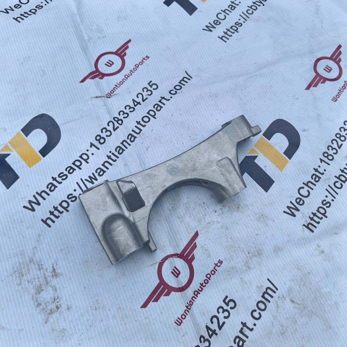 12341-25010 Engine Mount Spacer For Toyota RAV4 12341-25010 ...