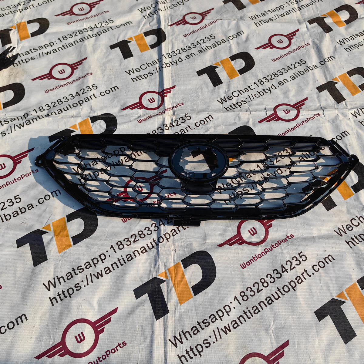 53111-0E330 Upper Grille For Toyota Highlander XSE 53111-0E330 ...