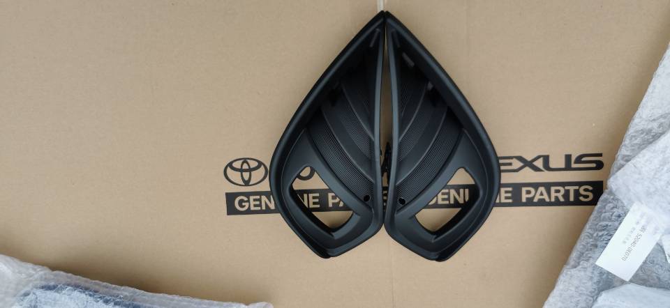 Toyota Highlander Bumper Cover Spacer Panel52040-0E110 52030-0E110 ...